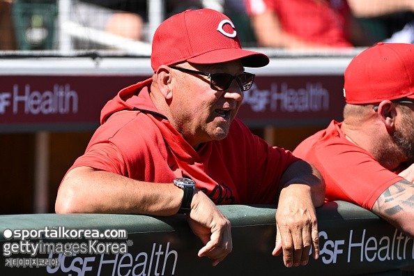 "진짜네!" 사사키 '159.8km 강속구+명품 스플리터'에 적장도 엄지 척..."훌륭한 투수, 매우 인상적"