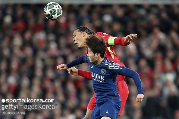 '혹하는 바겐세일!' PSG, 300억이면 이강인 판다…"아스널 VS 맨유 장외전 격돌"