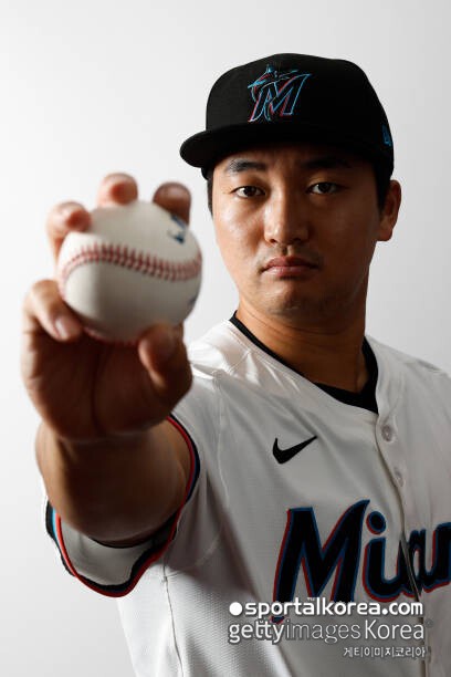 '149km→153km→155km' 잃어버린 강속구 되찾았다...불굴의 고우석, ML 1위팀서 빅리그 데뷔 꿈 이룰까