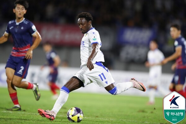 [K리그2 26R] 제르소 2골 1도움 원맨쇼, K리그2 선두 인천, 충북청주 상대 4-0 완승