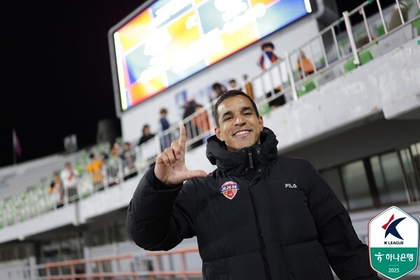 [공식발표] 제주SK '구세주' 유리 조나탄, 수원FC전 멀티골 2-1 승리 견인→'K리그1 34R MVP' 선정 쾌거